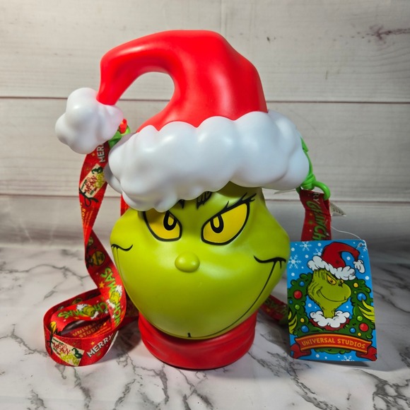 Universal Studio | Other | Universal Studios Grinch Popcorn Bucket With ...